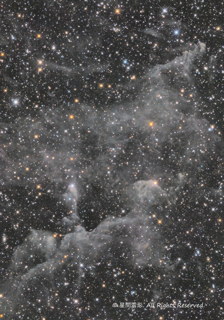 やまねこ座の激薄星雲 - 星間雲形 - SEIKANUNKEI.NET